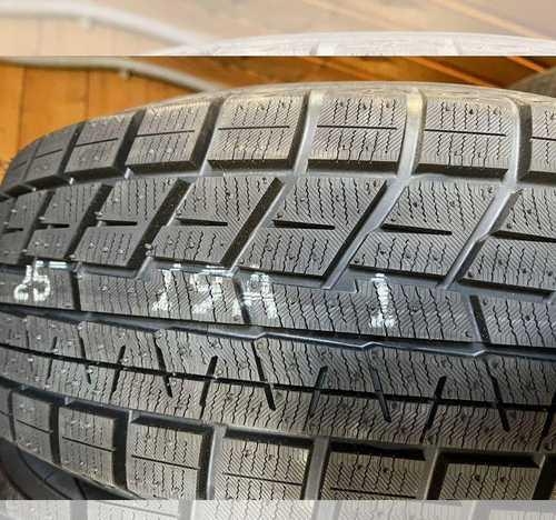 Yokohama Ice Guard IG60 215/55 R17 94Q