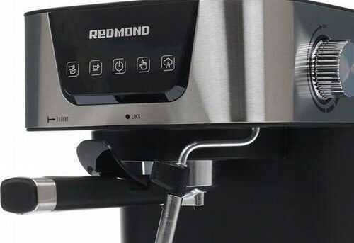 Рожковая кофеварка redmond RCM-1513