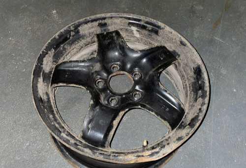 Колесный диск r16 GM