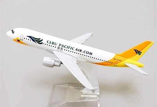 Модель самолёта Airbus A320 Cebu Pacific Air