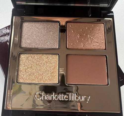 Палетка теней Charlotte Tilbury Queen of Luck