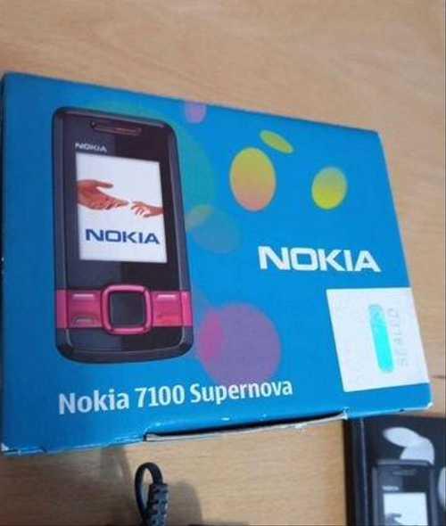 Кнопочный телефон Nokia 7100 Supernova