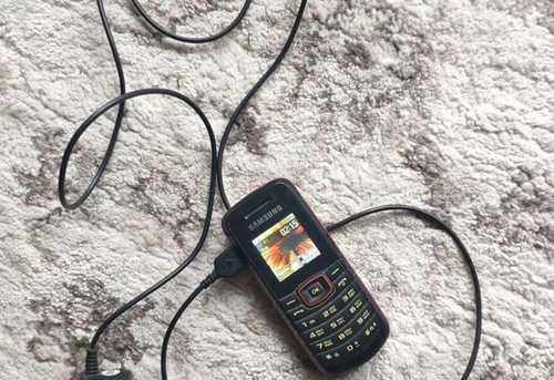 Телефон Samsung gt-e1080i