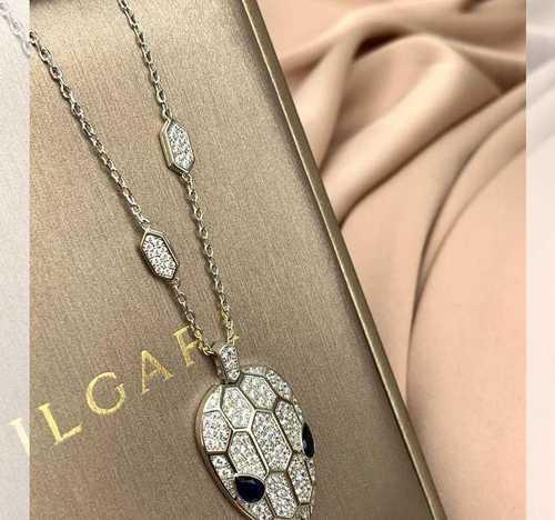 Золотой Кулон Bvlgari