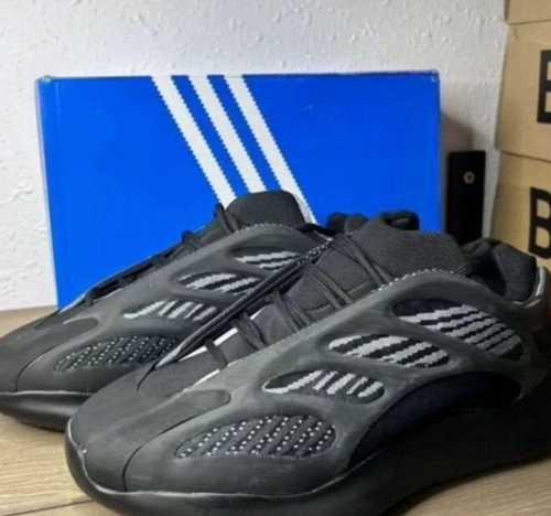 Кроссовки мужские Adidas Yeezy Boost 700 41-42р