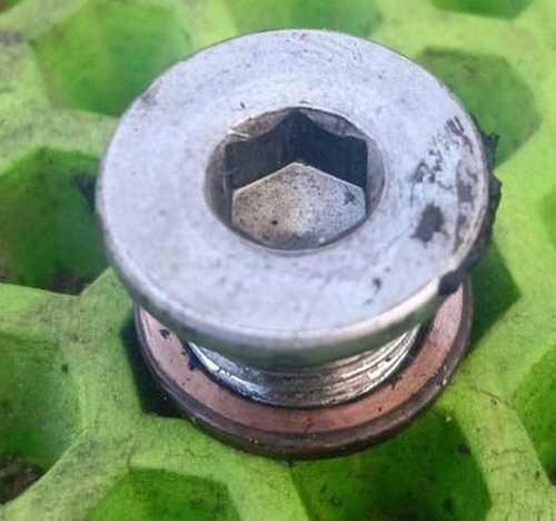 Заглушка ГБЦ Toyota 1C, 2C, 2CT, 3CE, 3CT, 2CL