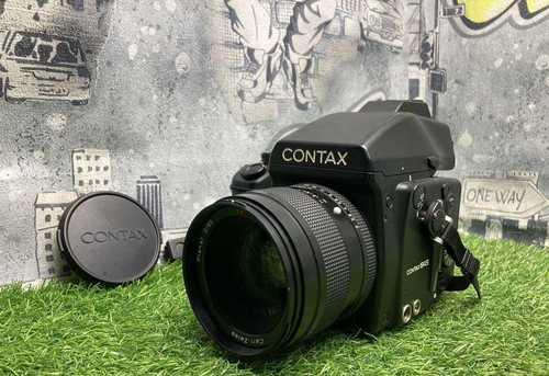 Contax 645 + Carl Zeiss Planar 2/80mm C645