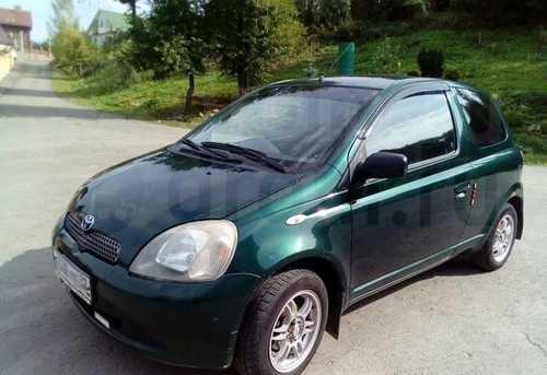 Toyota yaris 2000 год в разбор