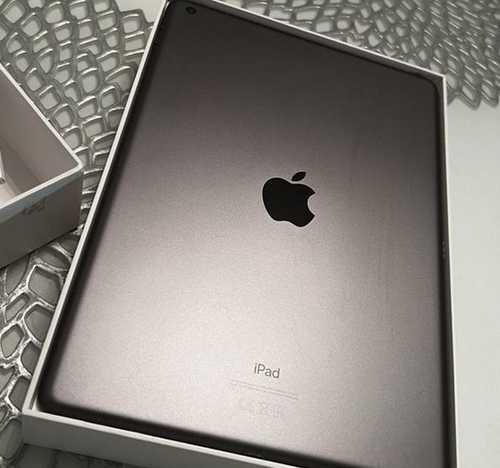 iPad 8 поколения 32gb