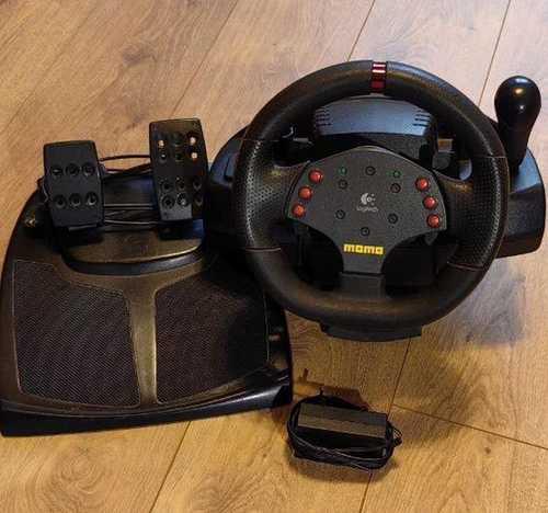 Игровой руль logitech momo racing