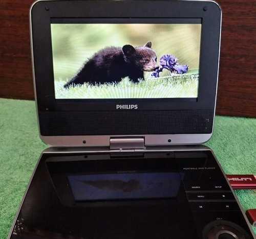 Портативный DVD плеер Philips PET748/58 с TV и USB