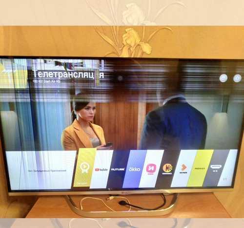 Телевизор LG 42"