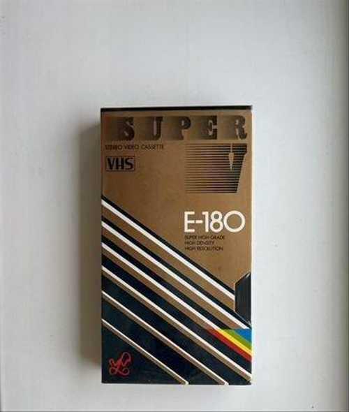 Видеокассета Super VHS E -180 Япония новая