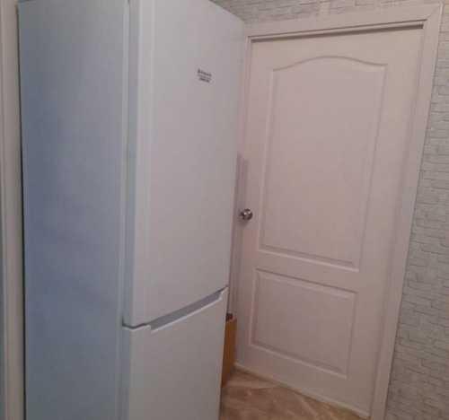 Холодильник hotpoint ariston