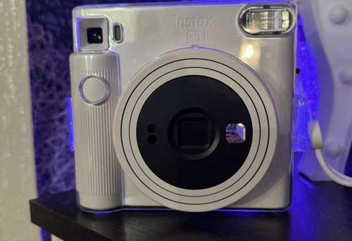 Пленочный фотоаппарат instax aquare SQ1