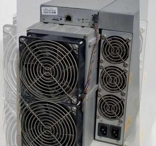 Antminer s19, t19, s19i компьютер