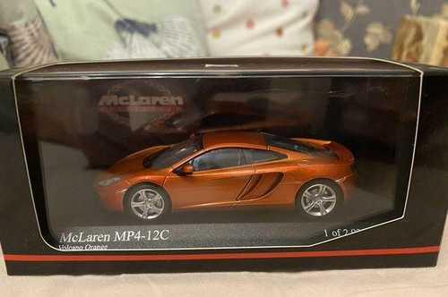 McLaren MP4-12C 1:43 minichamps