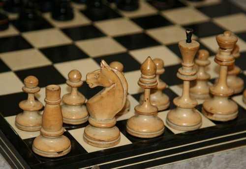 Шахматы деревянные 1940-50 гг. редкие