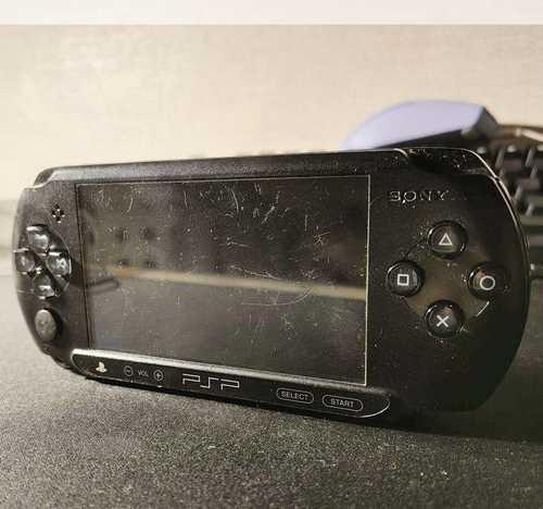 Игровая приставка Sony PSP E-1008