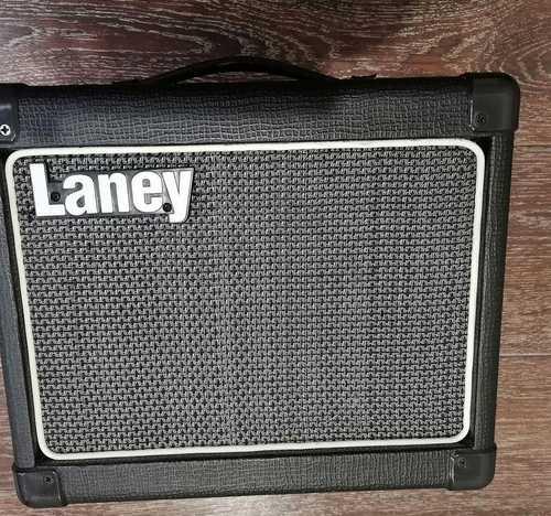 Комбоусилитель Laney LG12