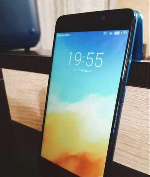 Телефон Meizu M6 Note