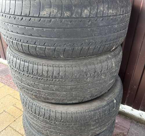 Yokohama BluEarth E70BZ 215/55 R17 93V