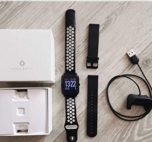 Смарт часы Amazfit Bip