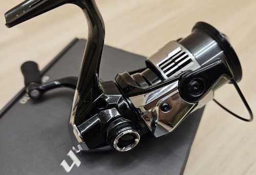 Катушка Shimano 23 Vanquish C2000S