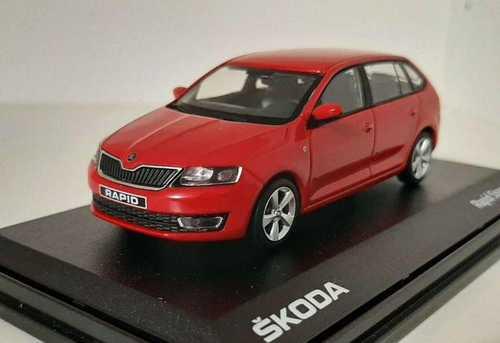 Skoda Rapid Spaceback/ 1:43 / Abrex