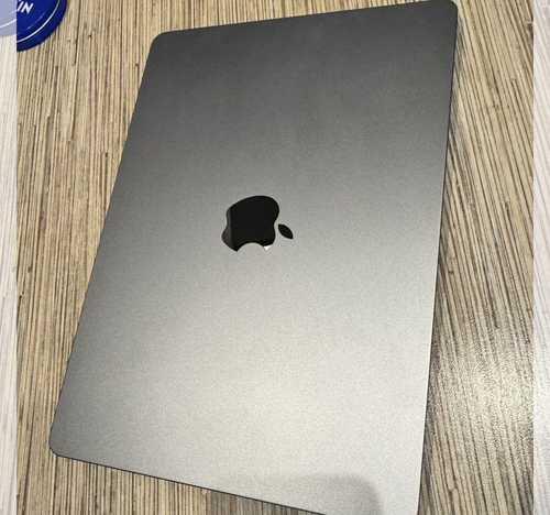 Macbook air 15 m2 8 512