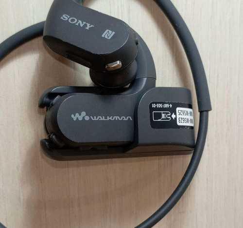 Sony nwws623/B Waterproof and Dustproof Walkman wi