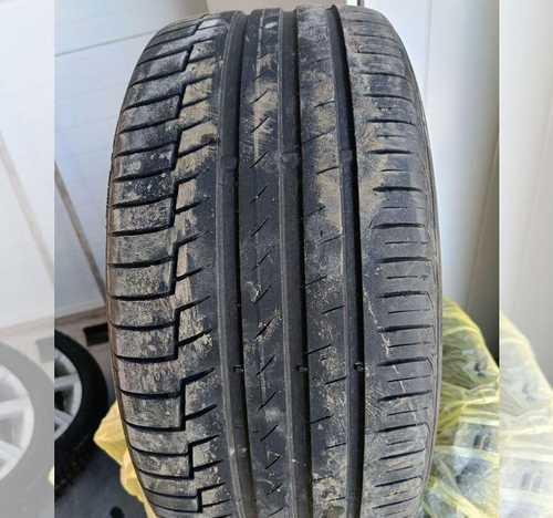 Continental PremiumContact 6 235/45 R17