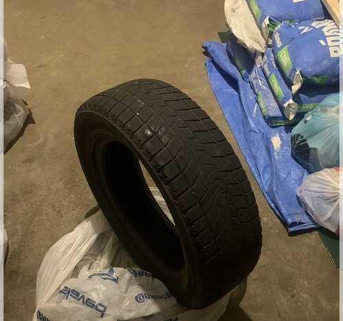 Bridgestone Blizzak Ice 225/65 R18