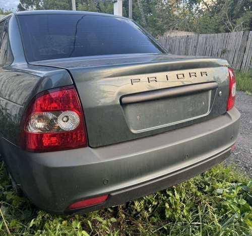 Крышка багажника LADA priora седан