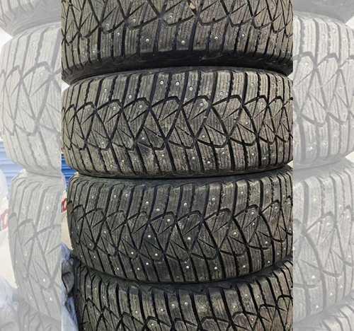 Goodyear Ultragrip 600 215/55 R17