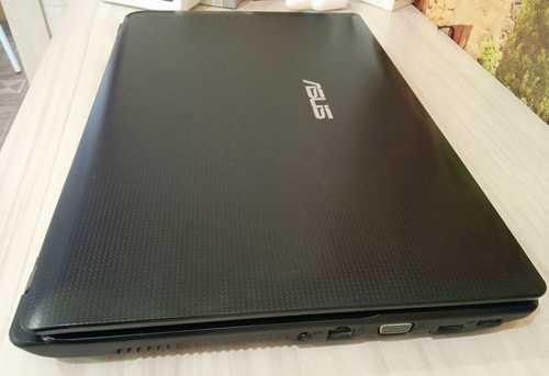 Ноутбук Asus X54L