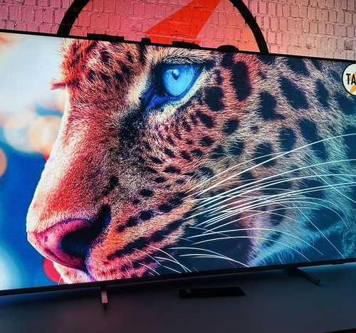 Огроменный Philips 178см 4K Ambilight Android