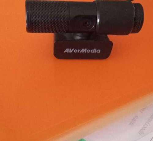 Веб-камера AVerMedia