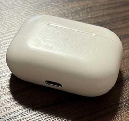 Беспроводные наушники apple airpods pro 1 кейс