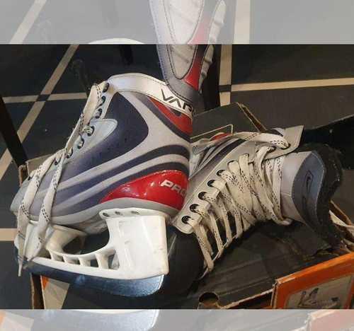 Хоккейные коньки bauer vapor pro