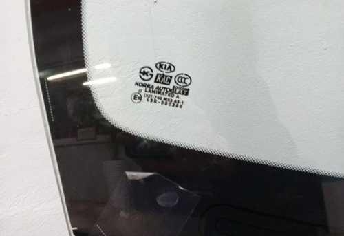 Лобовое стекло Kia Optima