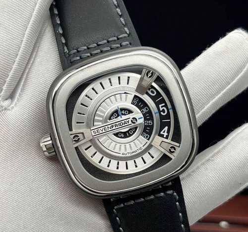 Часы Sevenfriday M1 01