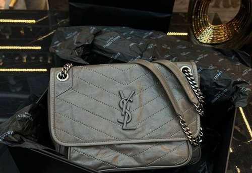 Сумка Yves Saint Laurent Niki Medium