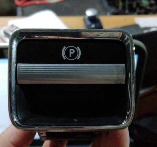 Кнопка ручника Mercedes benz w221
