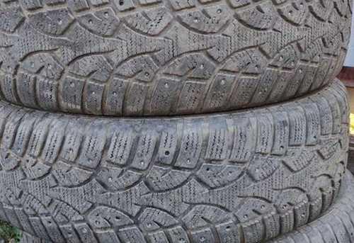 Continental Conti4x4IceContact 215/70 R16