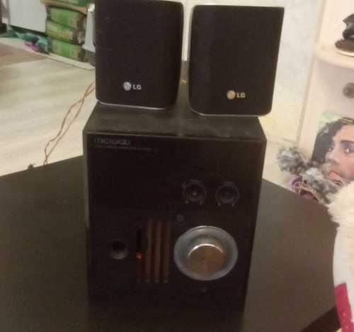 Колонки и subwoofer 2.1