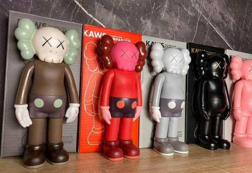 Фигурка kaws