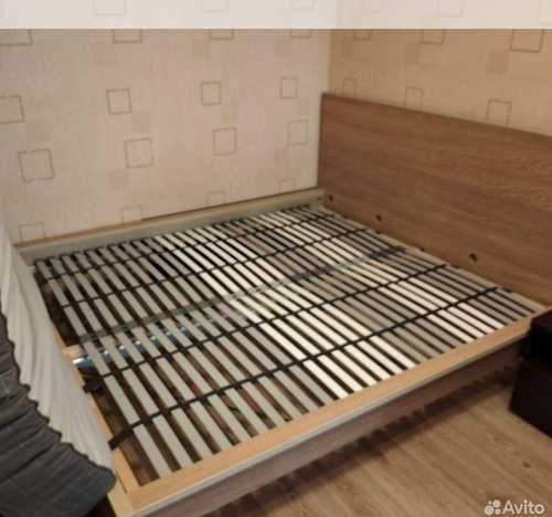 Кровать двухспальная икеа с матрасом IKEA