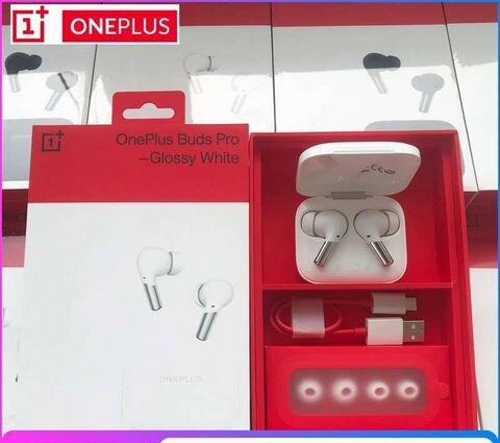 Новые Oneplus Bust Pro.Белые