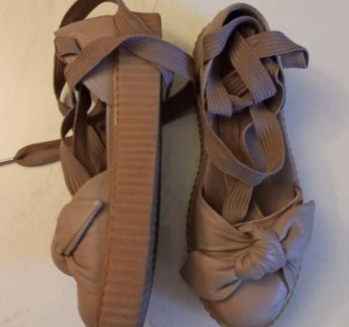 Сандали, босоножки fenty puma 40-41размер